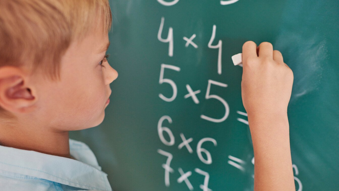 Jak pomóc dziecku z trudnościami w nauce matematyki?